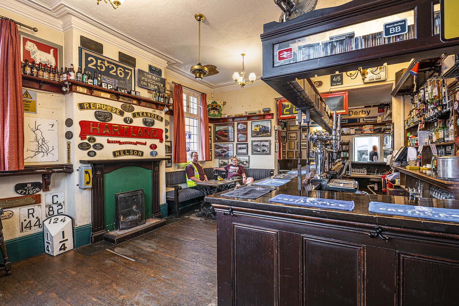 Alexandra Hotel | Castle Rock Brewery